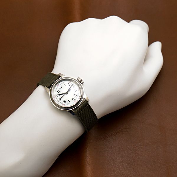 【新品】M.R.M.W. モントルロロイ ミリタリーウォッチ タイプA-17 白文字盤 腕時計 Montre Roroi Military ...