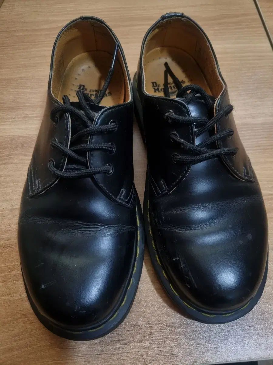 UK4 230 DR. MARTENS(ドクターマーチン) 1461 3 笏 スムース - メルカリ
