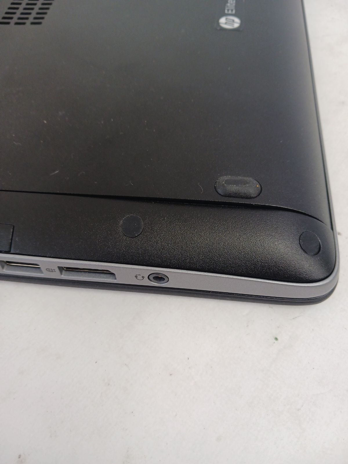 【中古品】ノートパソコン HP EliteBook 820 G1/CT windows11 Pro SSD256GB メモリ8GB AC ...