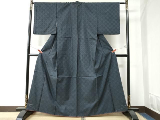 平和屋着物○本場大島紬 7マルキ 吉祥文 正絹 逸品 未使用 CAAZ2880yc