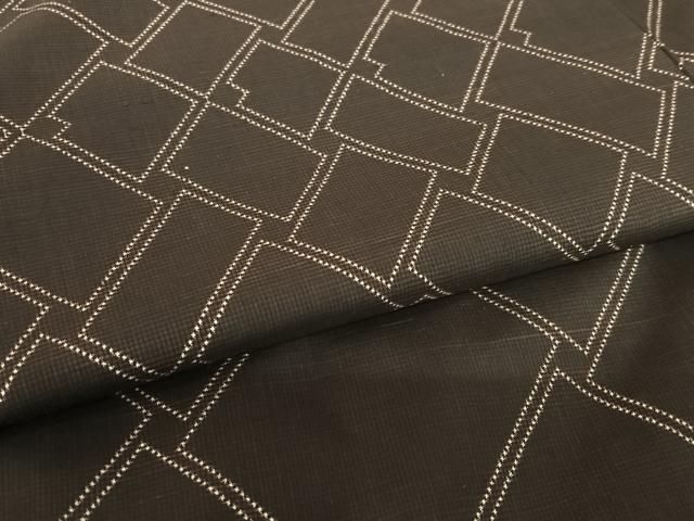 平和屋着物○本場大島紬 泥染め 一元7マルキ 色紙文 正絹 逸品