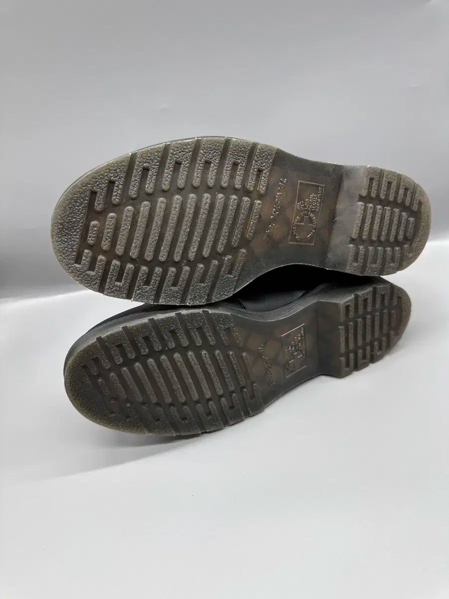 DR. MARTENS ドクターマーチン チェルシーブーツ 2976 ブラック ws UK7 260 - メルカリ