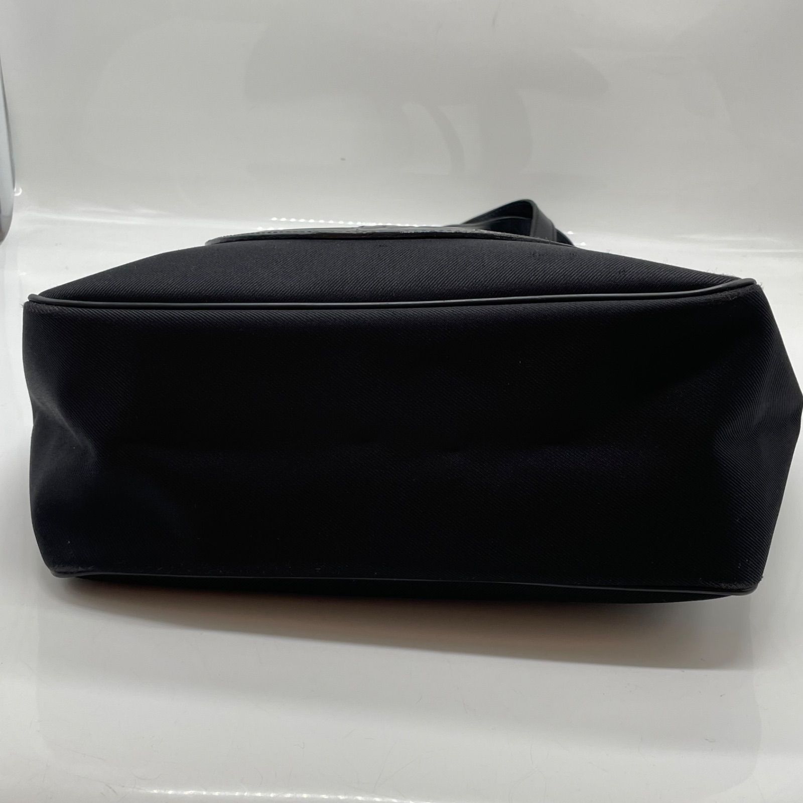 BN6209 HANTHING WORLD ハンティングワールド ブラック ビッグロゴ トートバッグ ショルダーバッグ 肩掛け可能 キャンバス ...