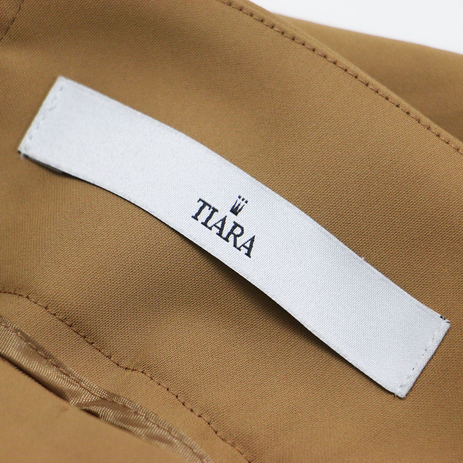 美品】TIARA ティアラ パンツ ベージュ サイズ:2(S) | 24秋冬 ハイ