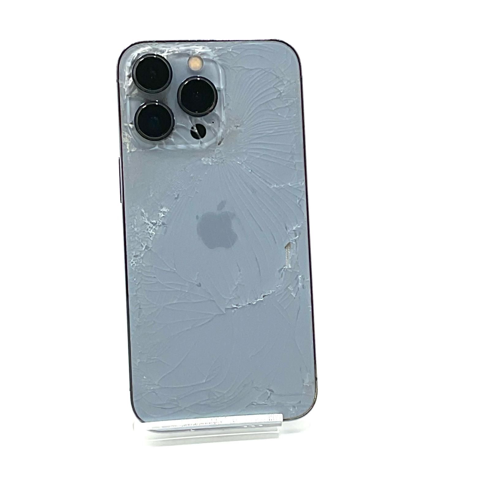 iPhone 13 Pro 256GB Softbank SIMフリー 白ロム 76%【最速発送】【難有】 - メルカリ