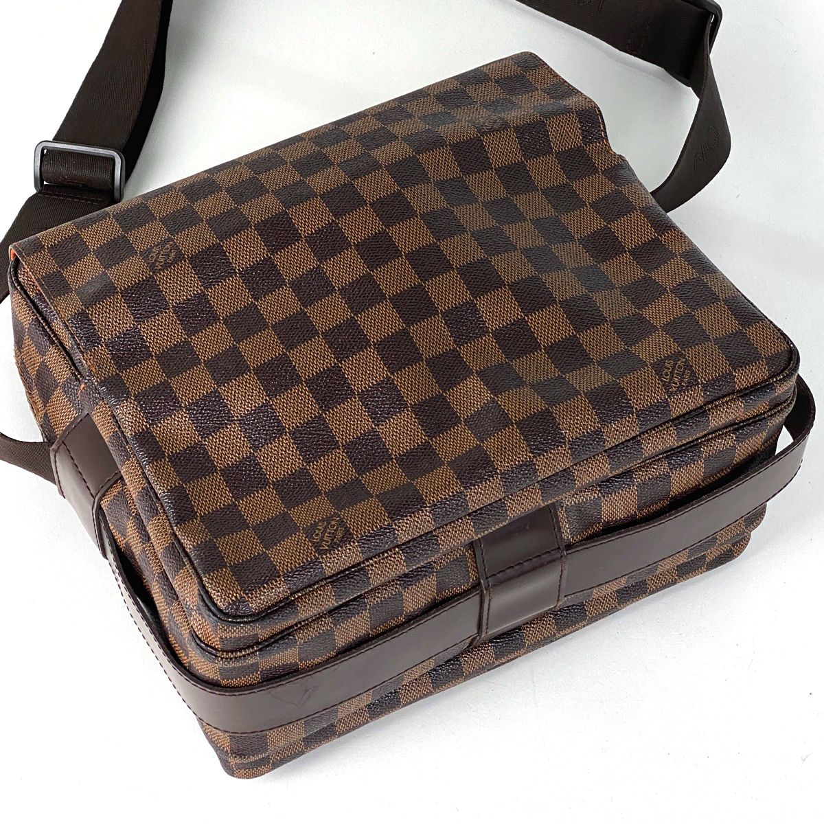 ルイ・ヴィトン Louis Vuitton ナヴィグリオ 斜め掛け ショルダー