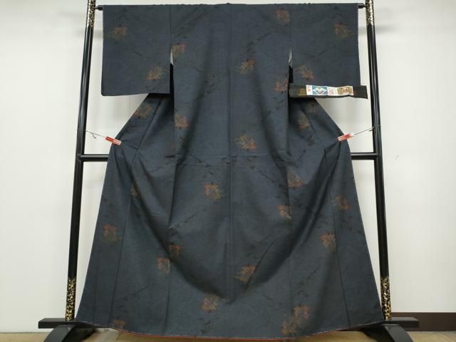 平和屋着物○本場大島紬 9マルキ 泥染め 屏風草花文 作田修二作 証紙