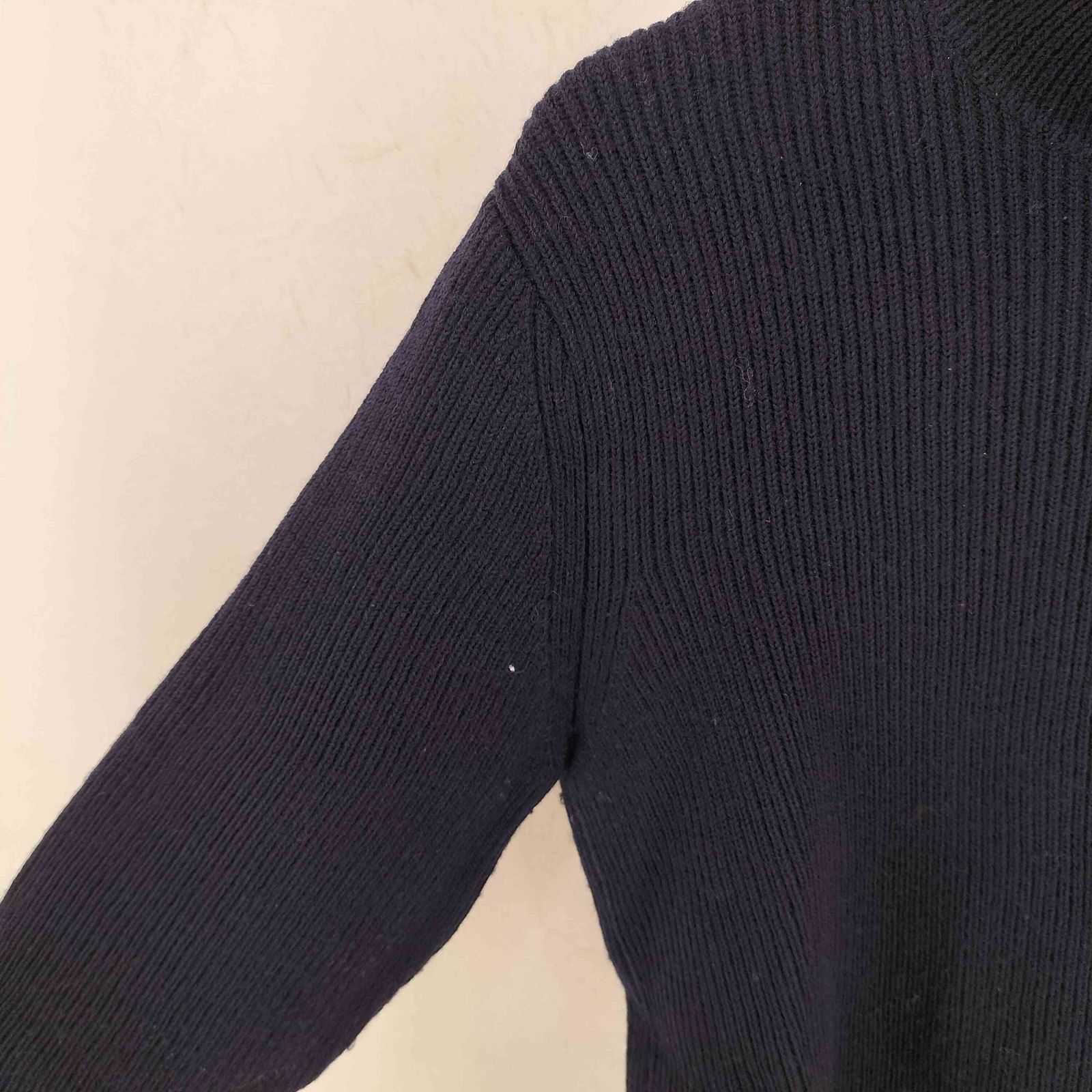 ヴァンソンエミレイユ Vincent et Mireille ウール タートルネック セーター メンズ JPN：42 - メルカリ