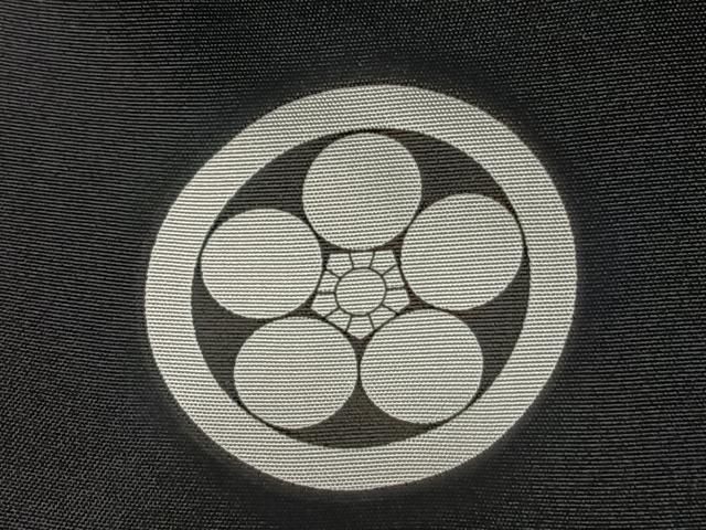 平和屋着物○男性 黒紋付 アンサンブル 羽織セット キングサイズ 正絹