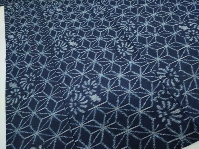 平和屋着物●久留米絣　単衣　麻の葉舞花文　綿　逸品　DAAY5691ud 平和屋着物○久留米絣 単衣 麻の葉舞花文 綿 逸品 DAAY5691ud - メルカリ