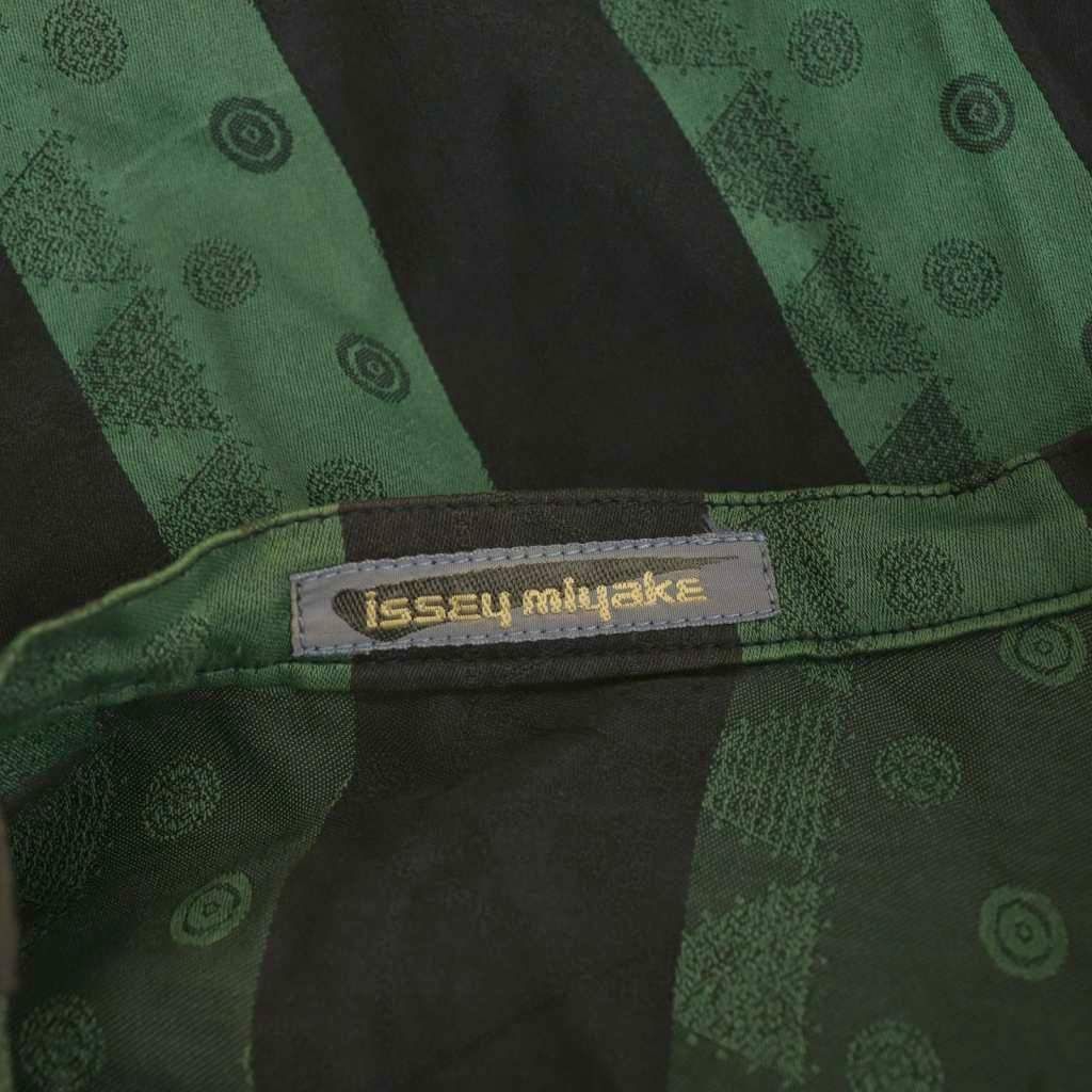 イッセイミヤケ ISSEY MIYAKE 筆タグ ストライプ 変形 長袖 カットソー