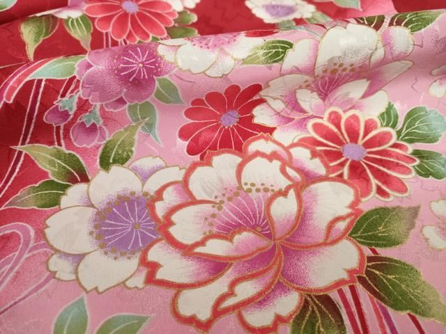 平和屋着物○小振袖 二尺袖 舞花文 暈し染め 金彩 洗える着物