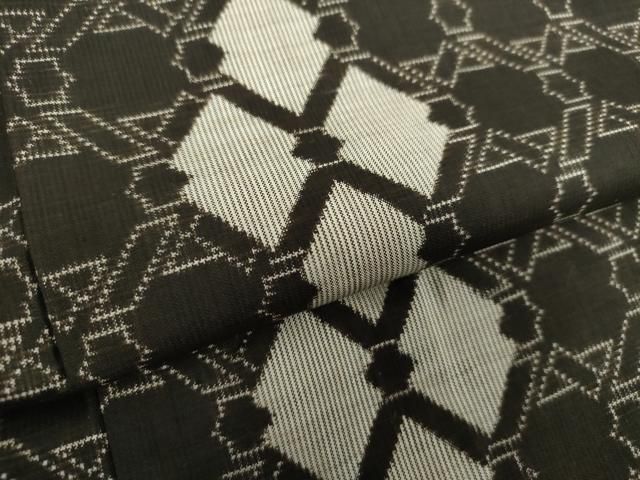 平和屋着物●本場大島紬　7マルキ　総絣　花菱文　ロング丈　正絹　逸品　未使用　DAAZ0205ps 平和屋着物○本場大島紬 7マルキ 総絣 花菱文 ロング丈 正絹 逸品 未