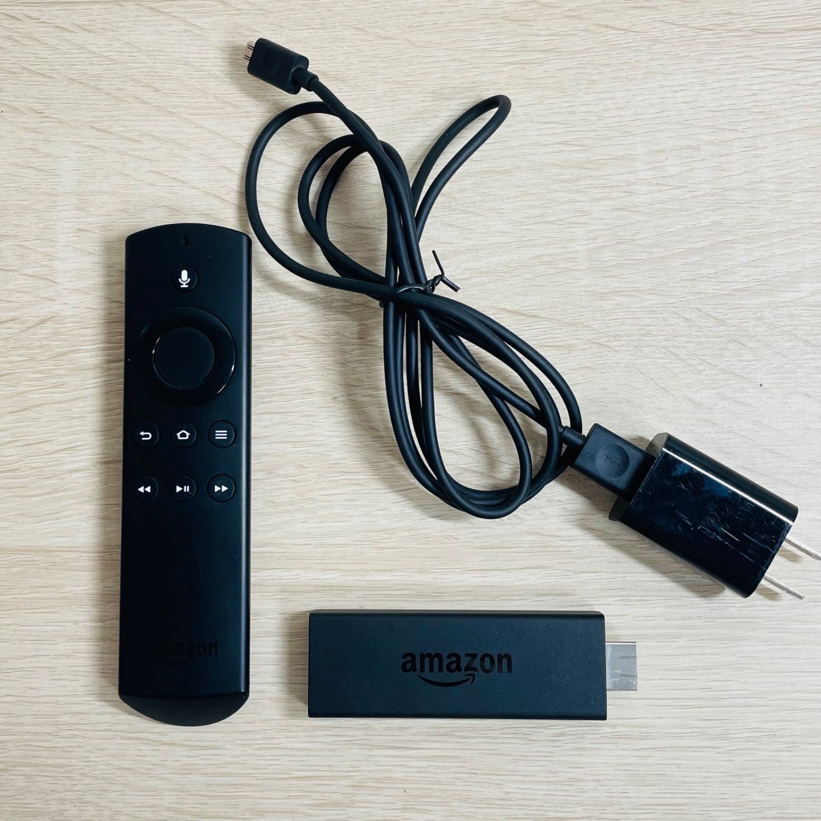 Amazon Fire TV Stick（2017）リモコン・ACアダプタ付き - メルカリ