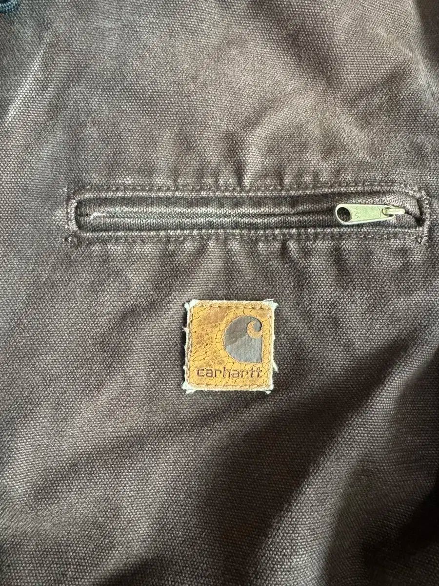 カーハート シエラ j141 dkb large - メルカリ