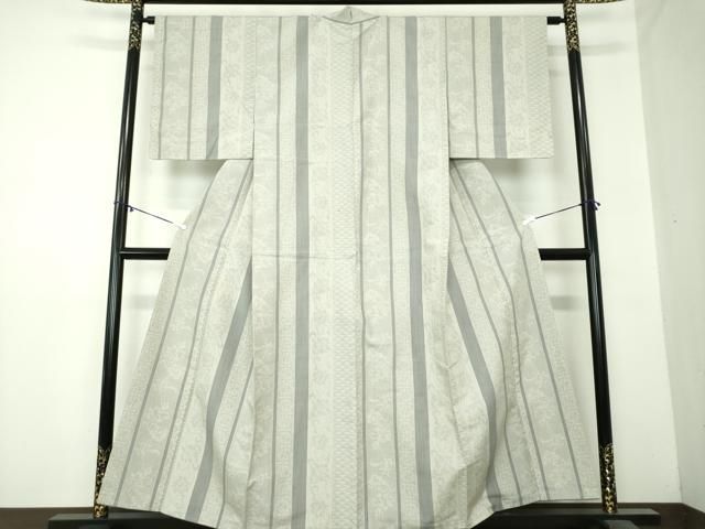 平和屋着物○本場真綿縢結城紬 80亀甲 花間道 証紙付き 正絹 逸品 未