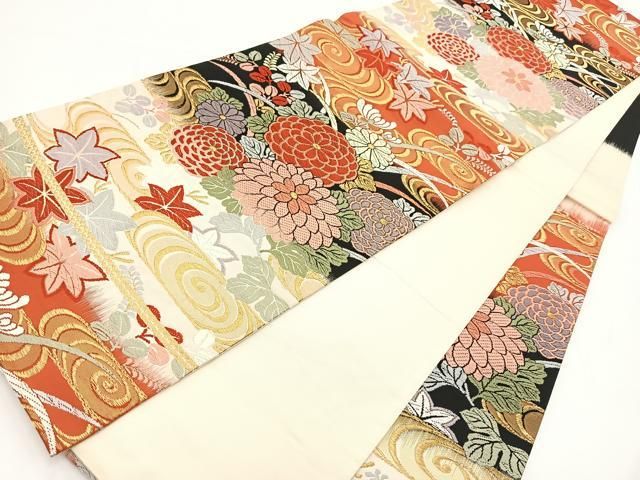 平和屋着物○六通柄袋帯 唐織 流水秋草文 金糸 正絹 逸品 BAAV7176yc