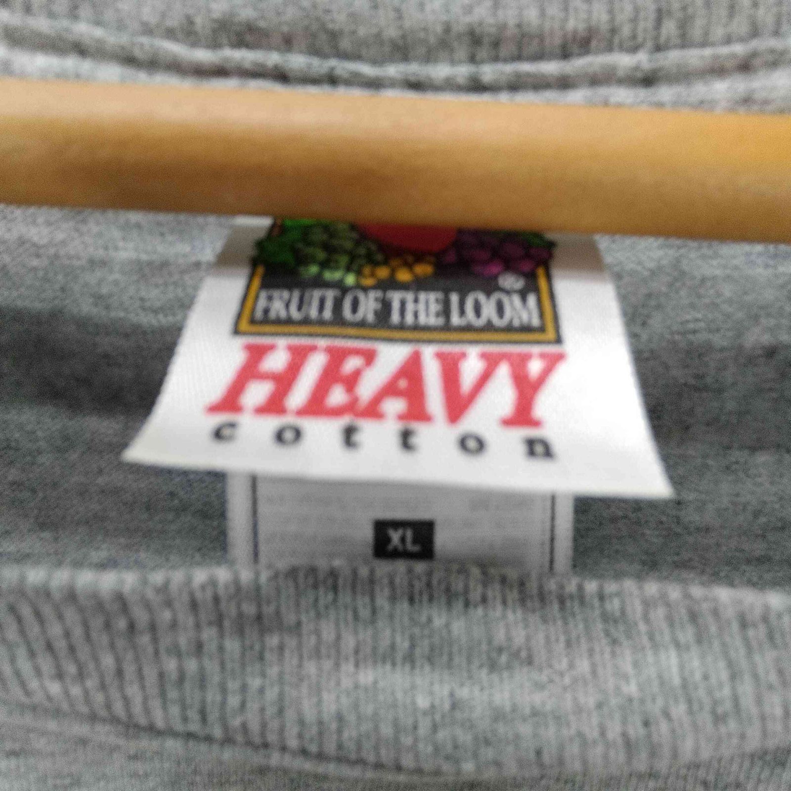 FRUIT OF THE LOOM(フルーツオブザルーム) HEAVY cotton 00S 2枚タグ 両面 ダメージ プリント L/S ハードコア ロック バンド Tシャツ ロンT メンズ import：XL 【中古】【ブランド古着バズストア】 フルーツオブザルーム FRUIT OF THE LOOM HEAVY cotton 00S 2枚タグ