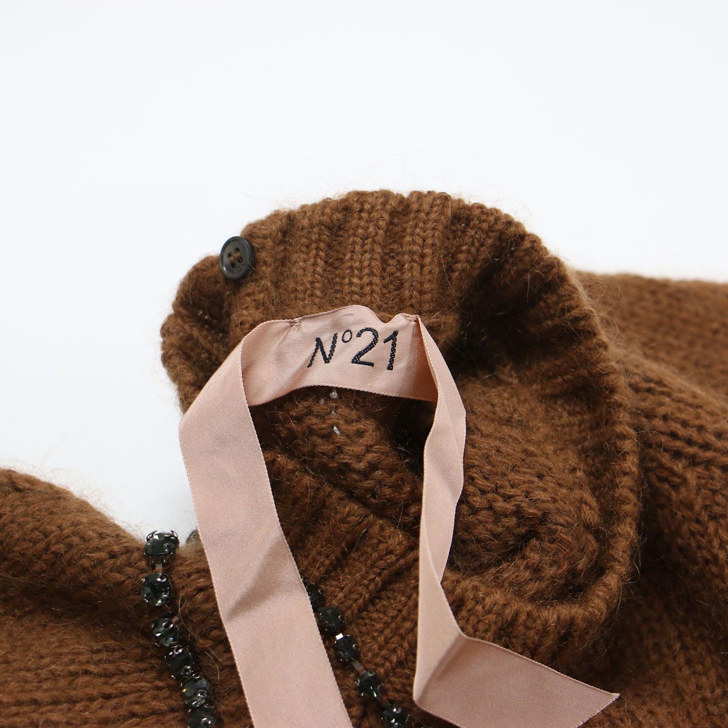 N°21 ヌメロヴェントゥーノ ニット ブラウン サイズ:40(L) | 20秋冬 ビジュー付き モヘア 半袖 ニット / プルオーバー | ショート丈 ハイネック ラグランスリーブ ウール | イタリア製 | トップス セーター【レディース】【中古】【K4646】 N°21 ヌメロヴェントゥーノ ニット ブラウン 40(L) | 20秋冬 ビジュー