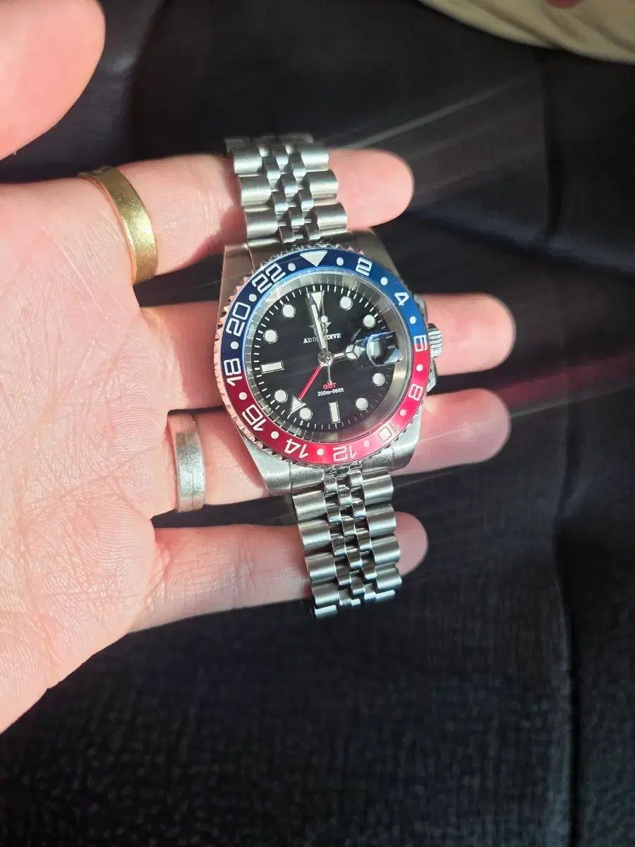 ADDIES DIVE GMT クォーツ時計 - メルカリ