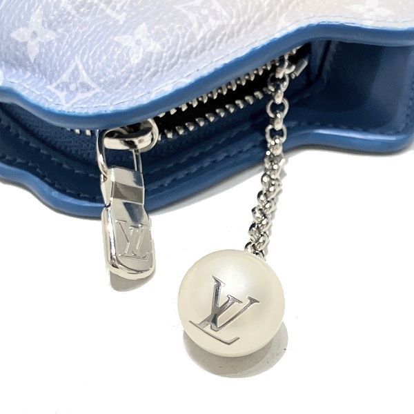 ルイヴィトン Louis Vuitton モノグラム バッグチャームLV シェル