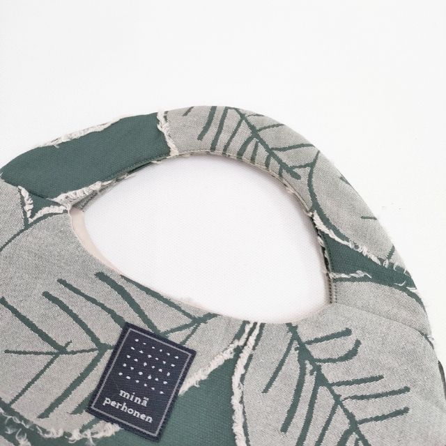 mina perhonen ts9271 good luck エッグバッグ カットジャガード トートバッグ グリーン レディース ミナペルホネン【中古】5-1122G∞ mina perhonen ts9271 good luck エッグバッグ カットジャガード