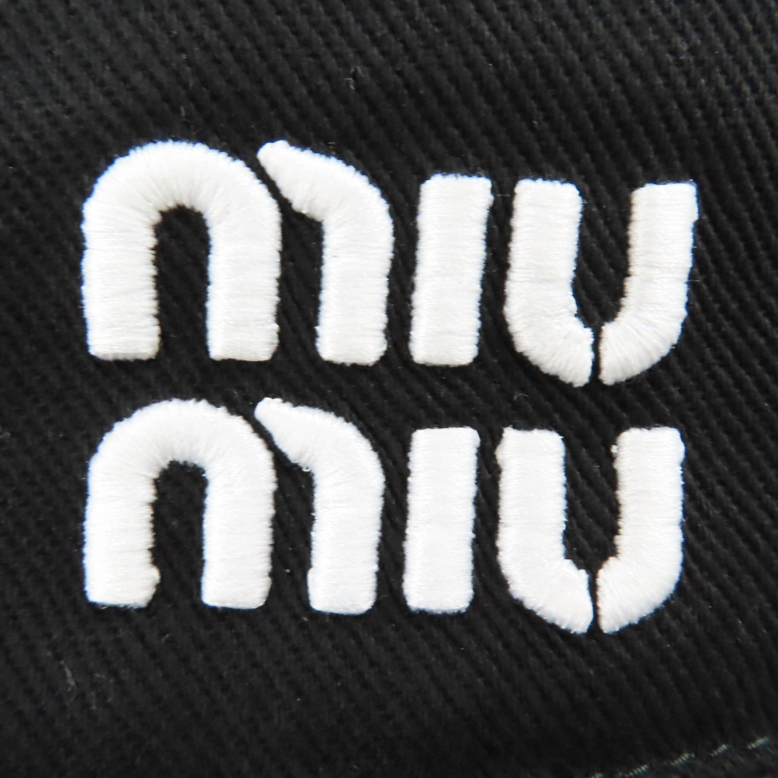 極美品☆MIUMIU ミュウミュウ 2023年製 5HC196 コットン100％ ロゴ刺繍