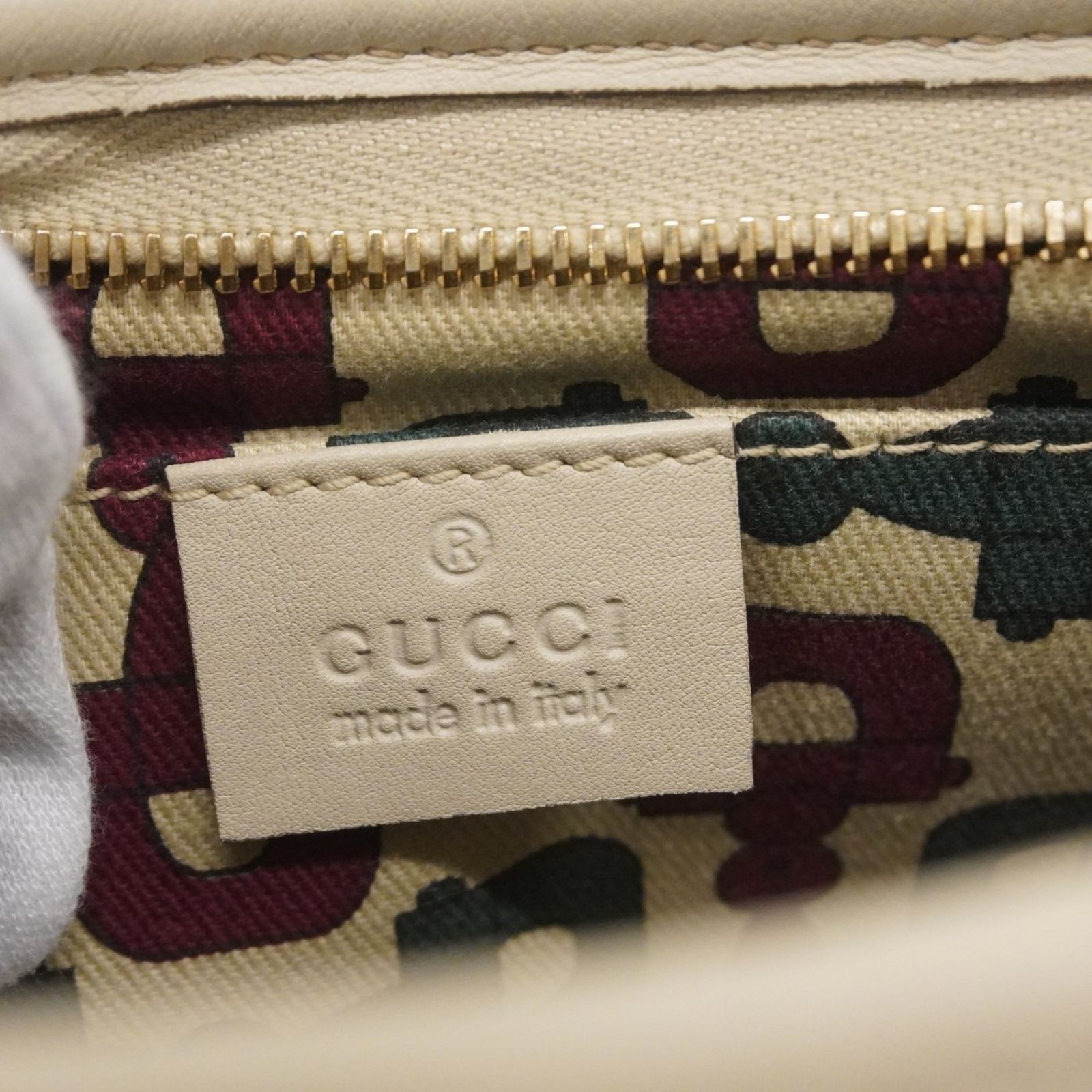 【5pa0472】グッチ ポーチ グッチシマ 130939 レザー アイボリー シャンパンゴールド金具【中古】レディース グッチ(Gucci) グッチ バッグ・ポーチ グッチシマ 130939 レザー