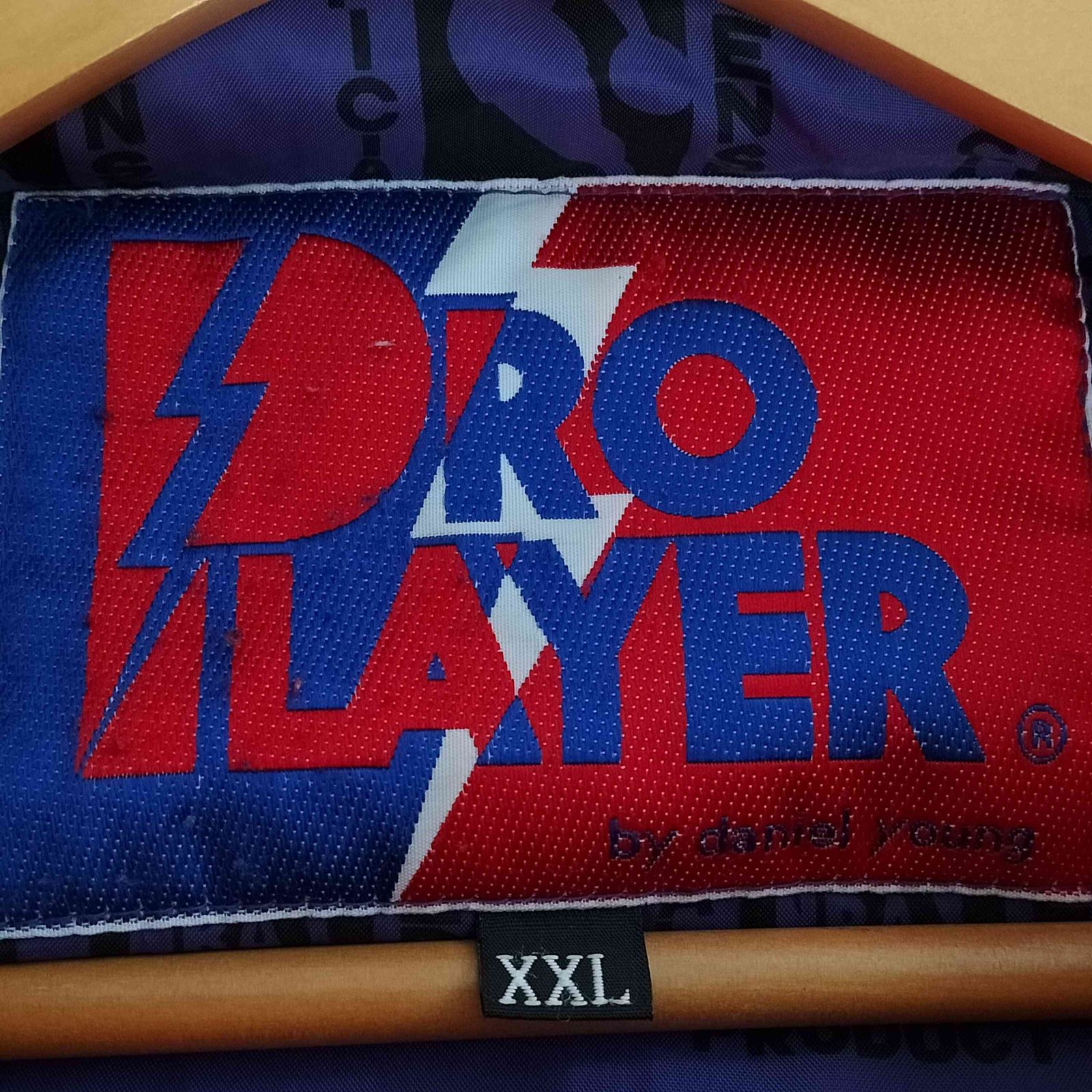 プロレイヤー PRO LAYER バスケットボールチームロゴ刺繍 裏地プリント