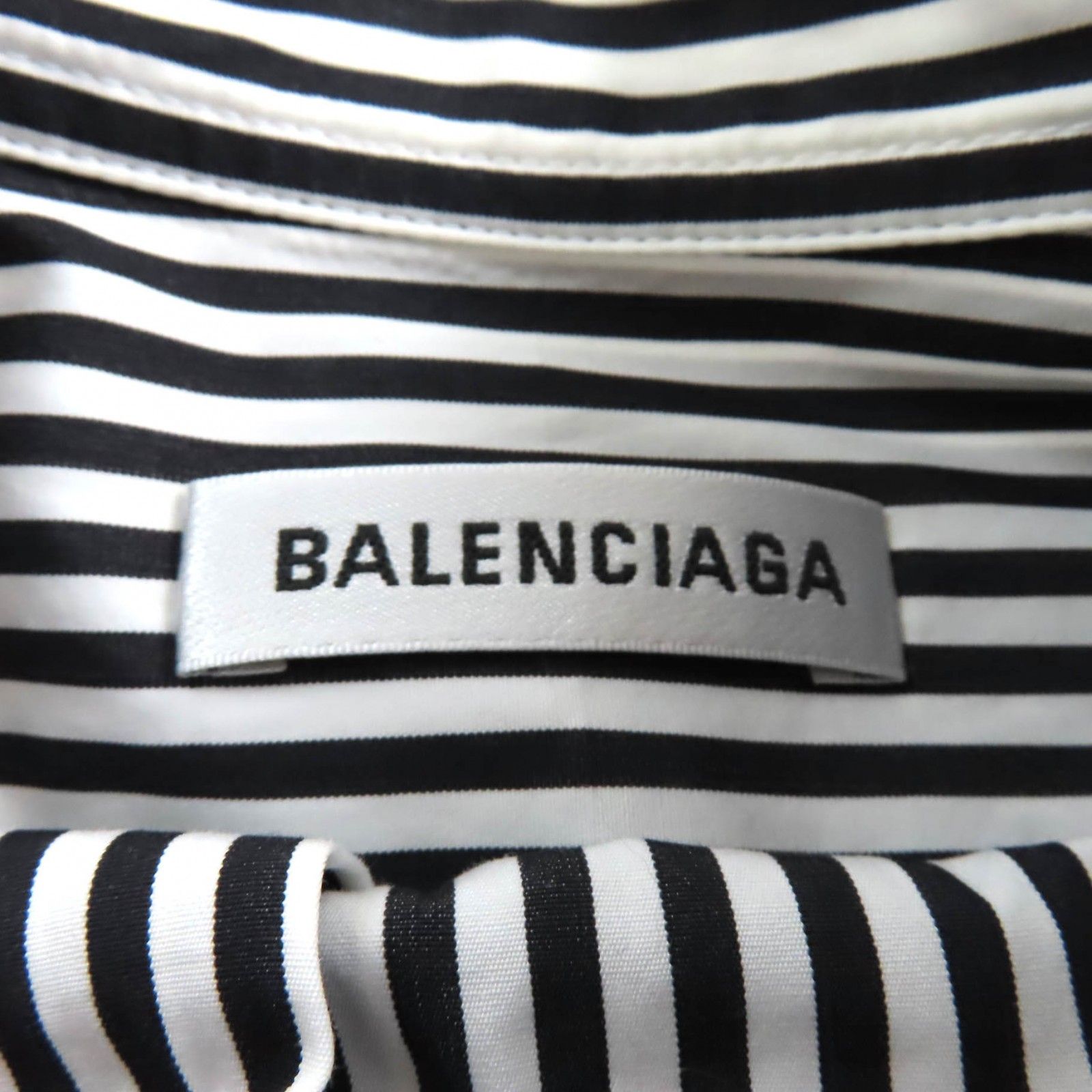 極美品☆BALENCIAGA バレンシアガ 520497 ニュースウィング コットン