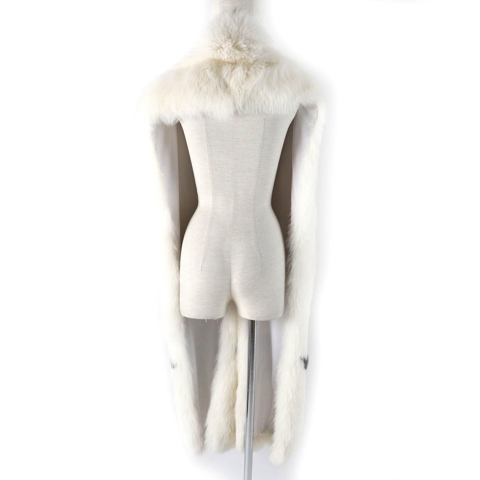 極美品△GIVENCHY ジバンシィ フォックスファー 星 スターモチーフ 超ロング マフラー 本毛皮ショール ホワイト ブラック 38 伊製 正規品 極美品△GIVENCHY ジバンシィ フォックスファー FOX 星 スターモチーフ