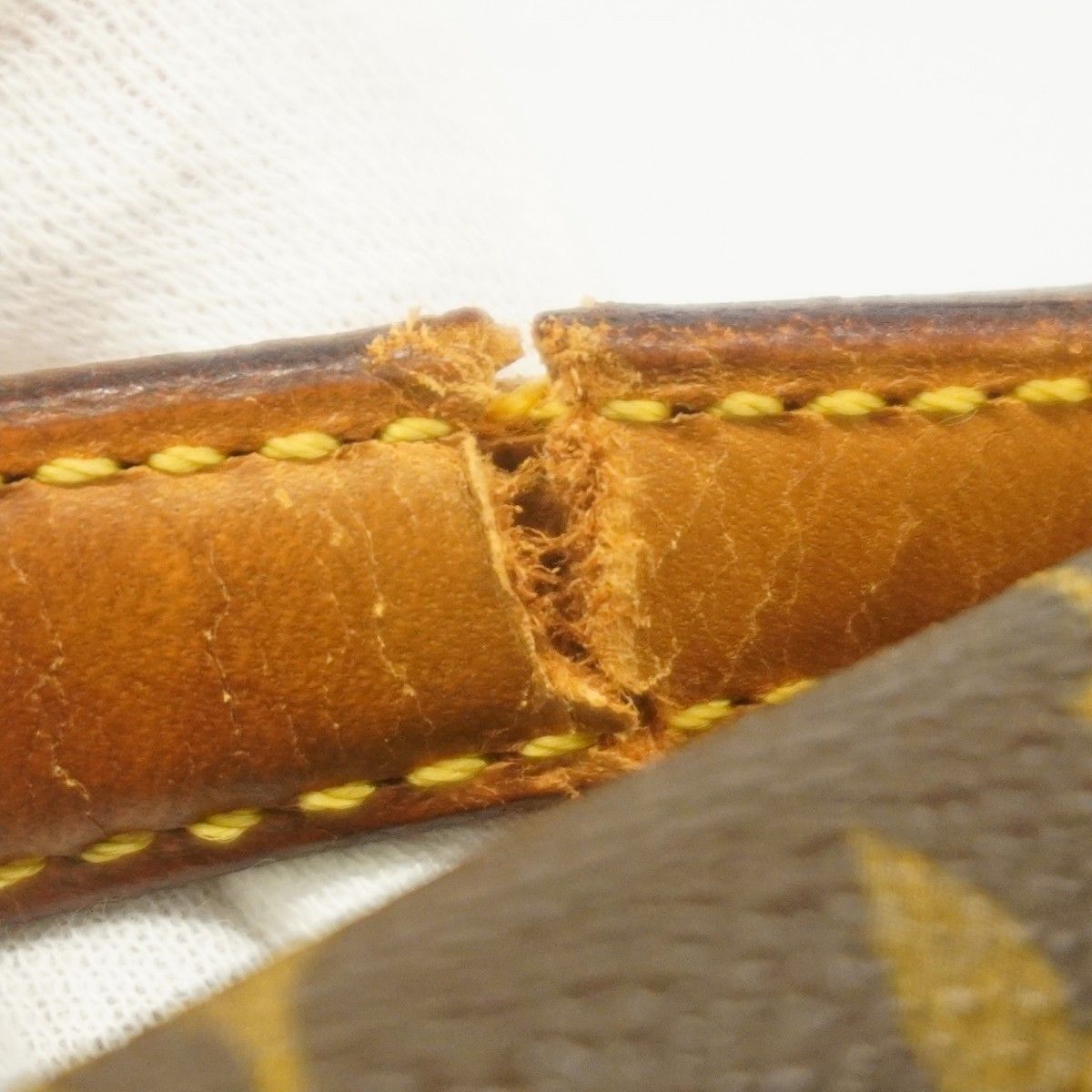 5pb1687】ルイヴィトン ブリーフケース モノグラム ビバリー M51120