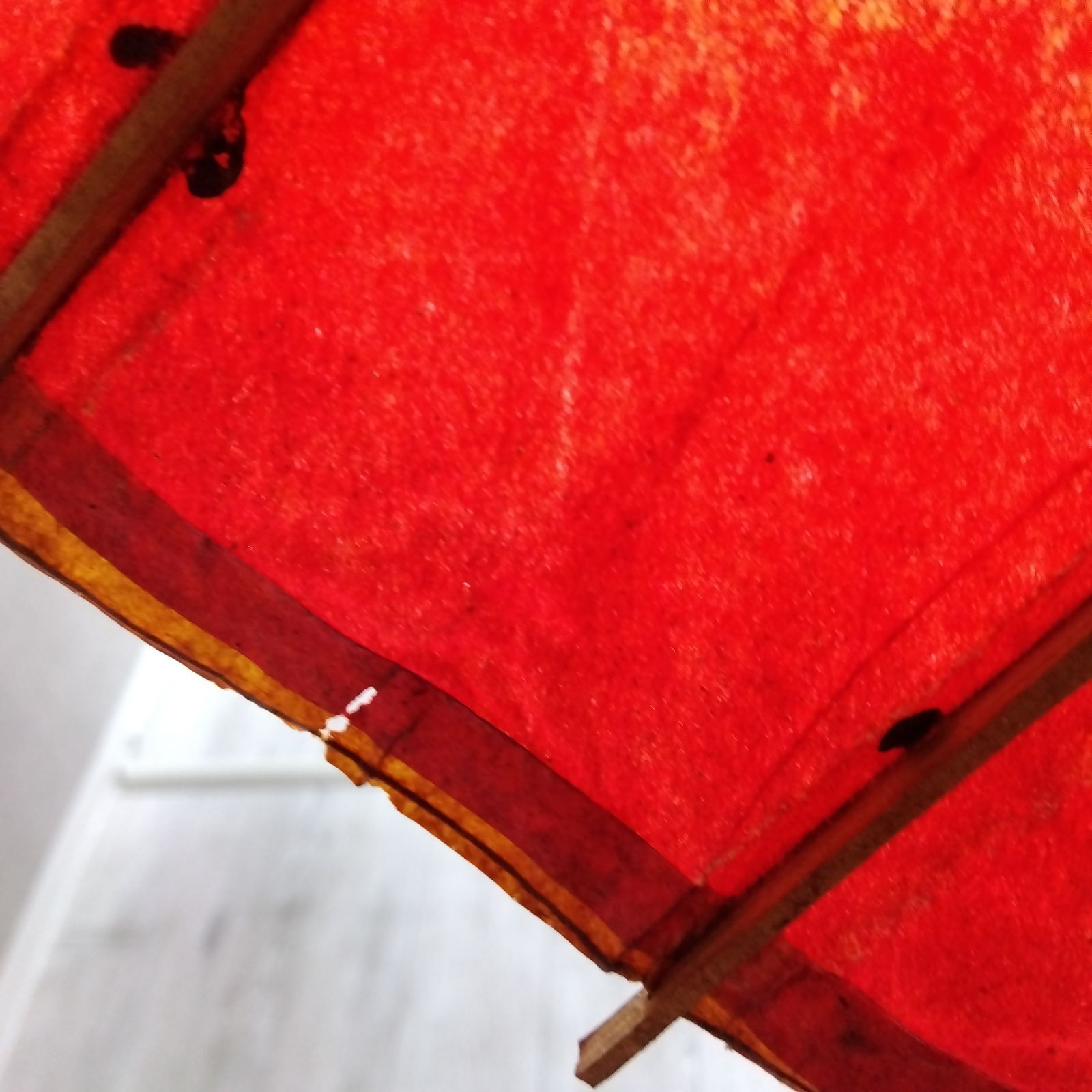 和傘 赤 古道具 ディスプレイ用 撮影小物 インテリア レトロ A658 - メルカリ