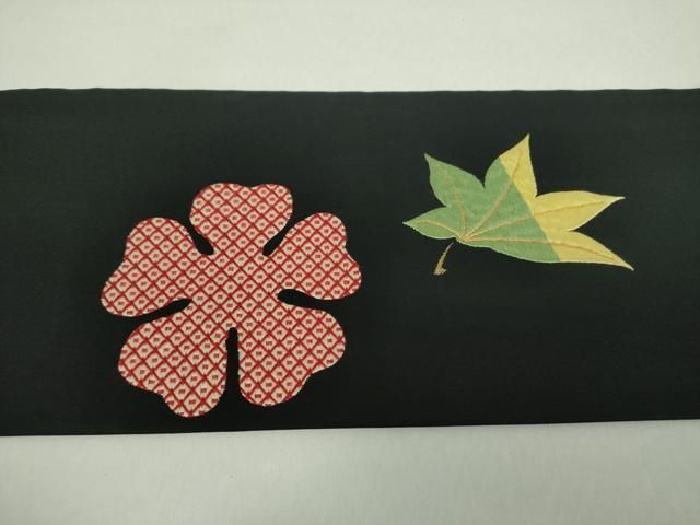平和屋着物○塩瀬 九寸名古屋帯 駒刺繍 総手刺繍 楓花文 黒地 金糸