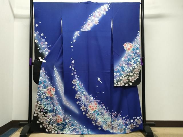平和屋着物○豪華振袖 駒刺繍 舞桜文 暈し染め 金彩 正絹 逸品