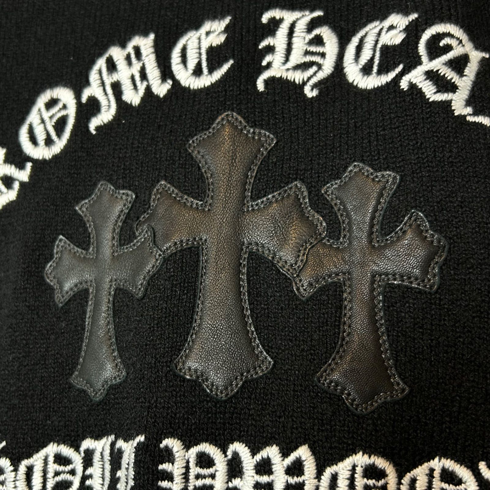 Chrome heartsクロスパッチ付きバック刺繍カシミアニットカーディガン