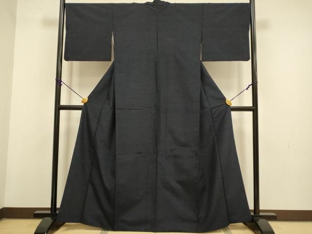 平和屋着物▽上質な紬　単衣　唐草文　黒地　正絹　逸品　DAAQ3596az 平和屋着物□上質な紬 唐草文 正絹 逸品 DAAZ5379du - メルカリ