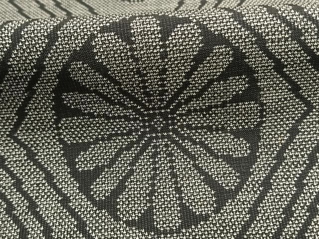 平和屋着物▽本場大島紬 カタス9マルキ 菱花文 正絹 逸品 AABE5603fy