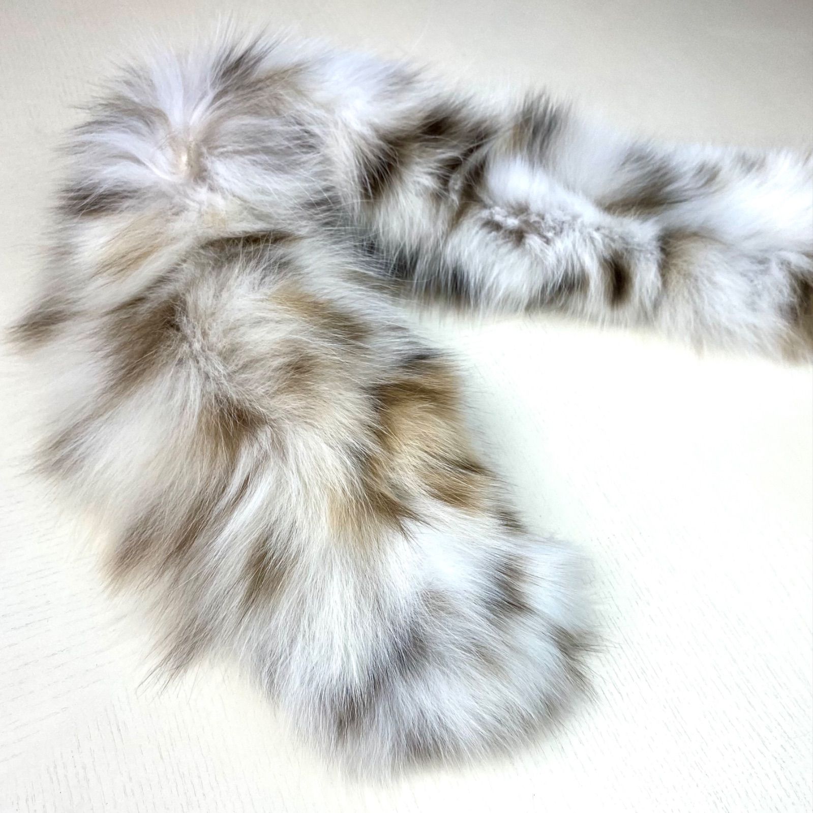 希少！！ 最上級 LYNX CAT （リンクスキャット）両面毛皮 クリップマフラー 日本製 新品91 - メルカリ