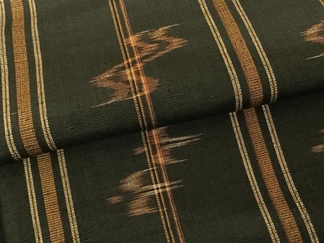 平和屋着物○国指定重要無形文化財 本場久米島紬 手織 琉球絣 正絹