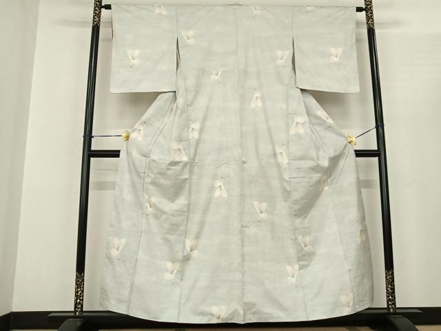 平和屋着物○本場大島紬 白大島 カタス9マルキ 舞花文 正絹 逸品 未