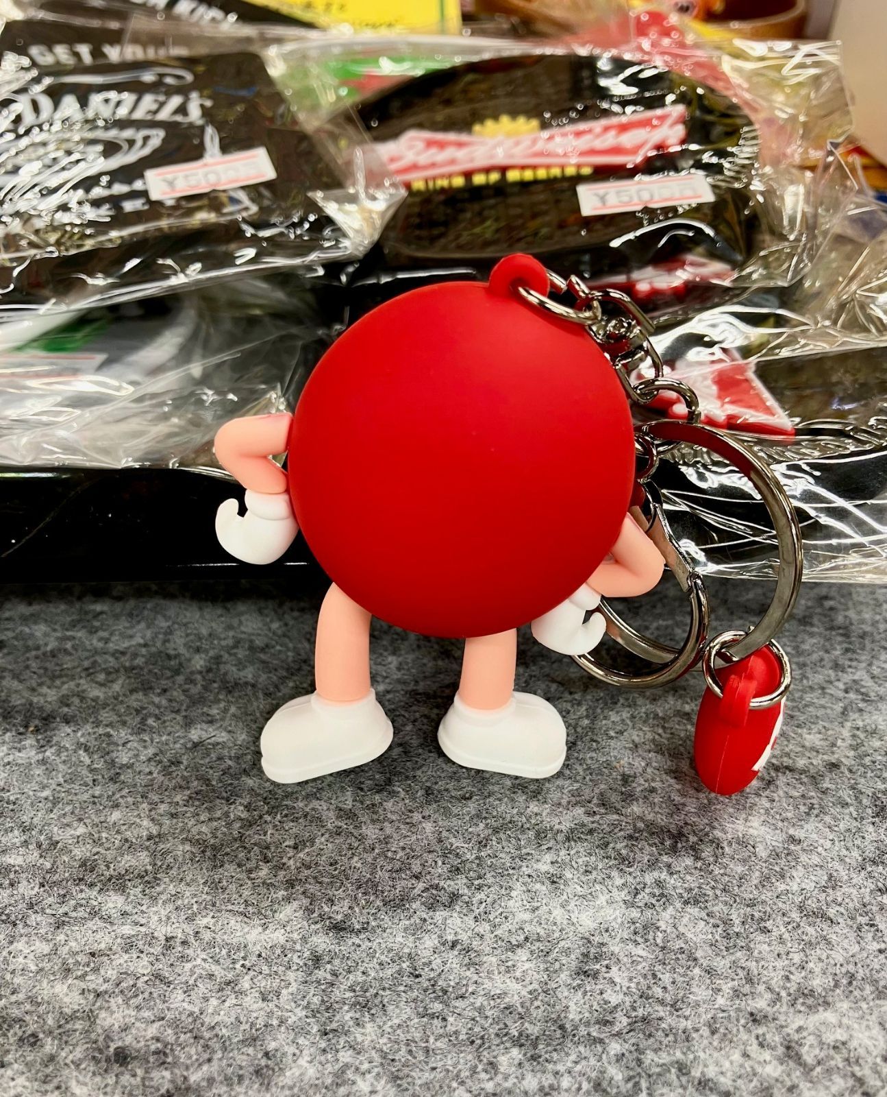 M＆M’s 3D キーホルダー 4体セット エムアンドエムズ - メルカリ