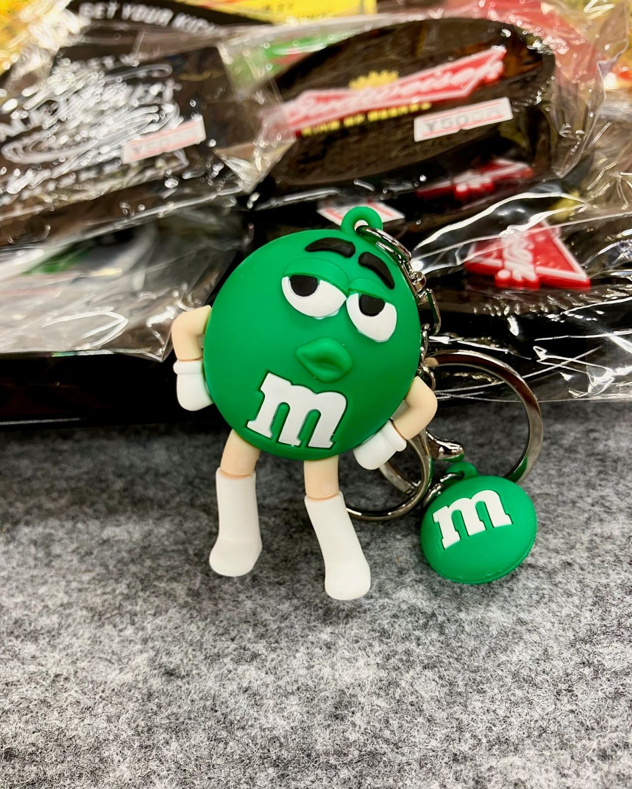 M＆M’s 3D キーホルダー 4体セット エムアンドエムズ - メルカリ