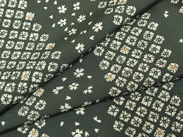 平和屋着物▽上質な小紋　単衣　縞　正絹　逸品　AABC6897jd 平和屋着物▽上質な小紋 単衣 舞桜間道 正絹 逸品 AABE5688fy - メルカリ