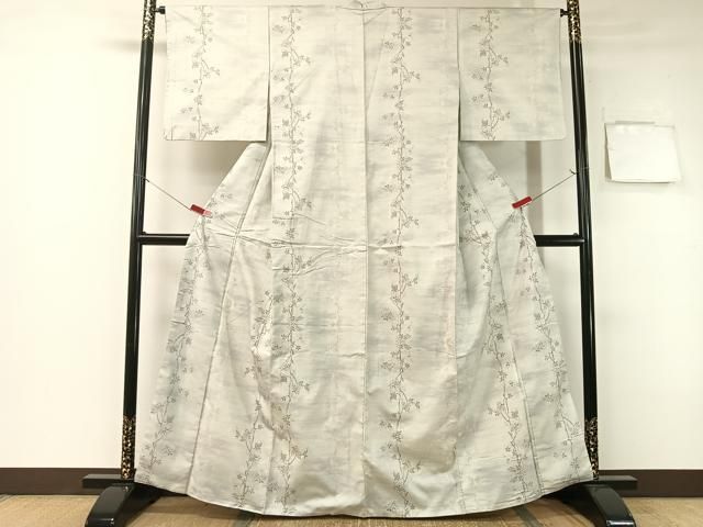 平和屋着物○都喜ヱ門 本場大島紬 白大島 藤絹織物謹製 9マルキ 枝