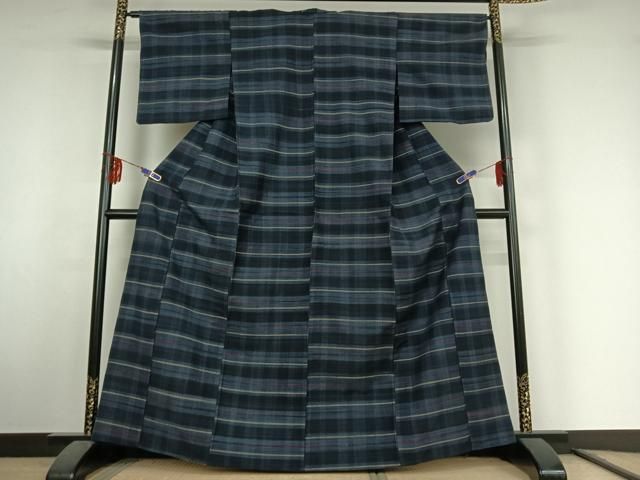 平和屋着物▽郡上紬 草木染 単衣 横段文 正絹 逸品 AABF1874jh - メルカリ