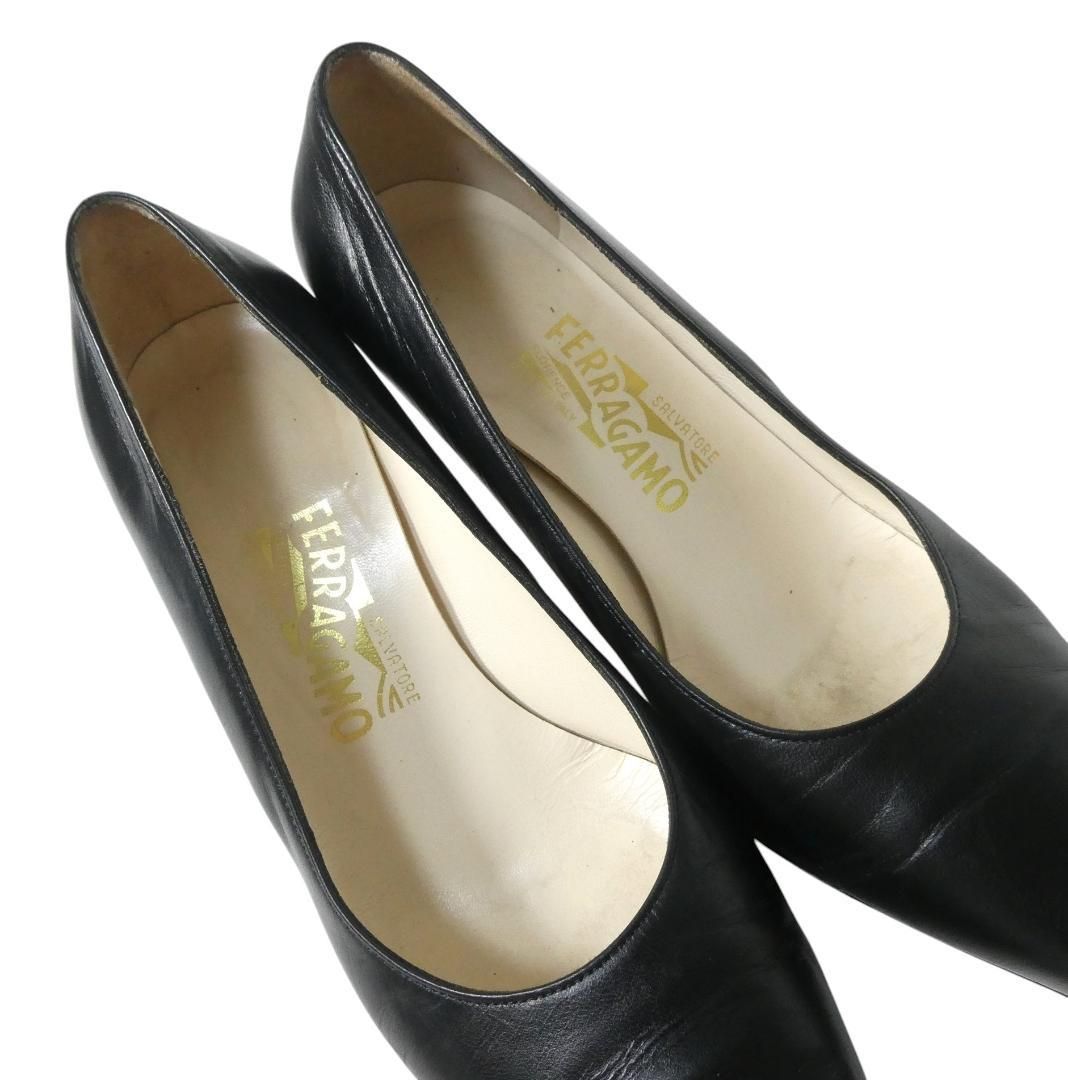 Salvatore Ferragamo サルヴァトーレフェラガモ サイズ6.5C 約24