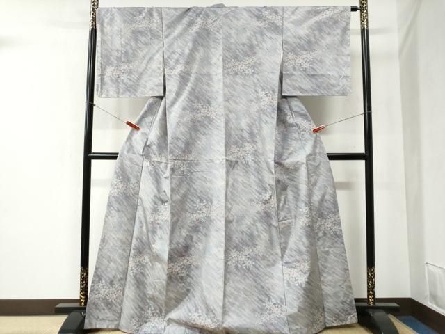 平和屋着物○都喜ヱ門 本場大島紬 7マルキ 総絣 霞草花文 藤絹織物謹製