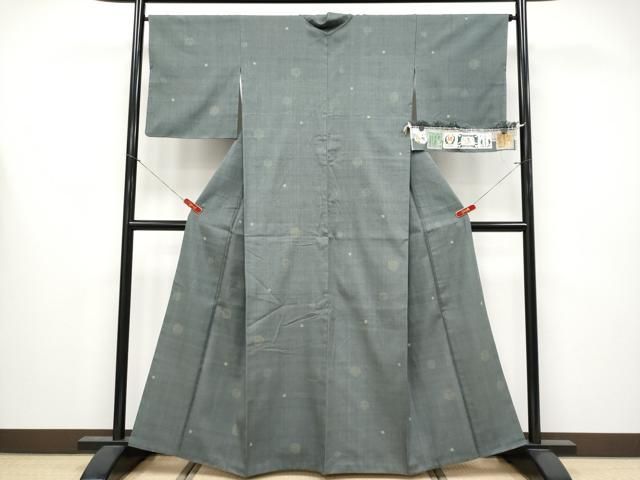 平和屋本店○極上 本場結城紬 重要無形文化財 80亀甲 水玉 飛び亀甲柄