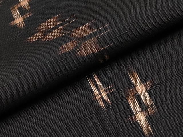 平和屋本店○極上 国指定重要無形文化財 本場久米島紬 手織 証紙付き